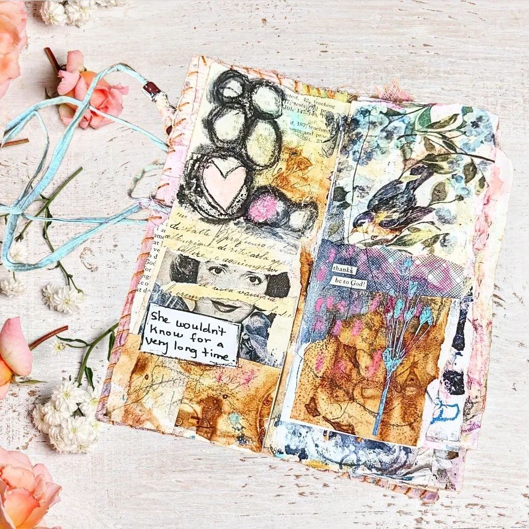 17 Stunning Art Journal Ideas For Creativity.