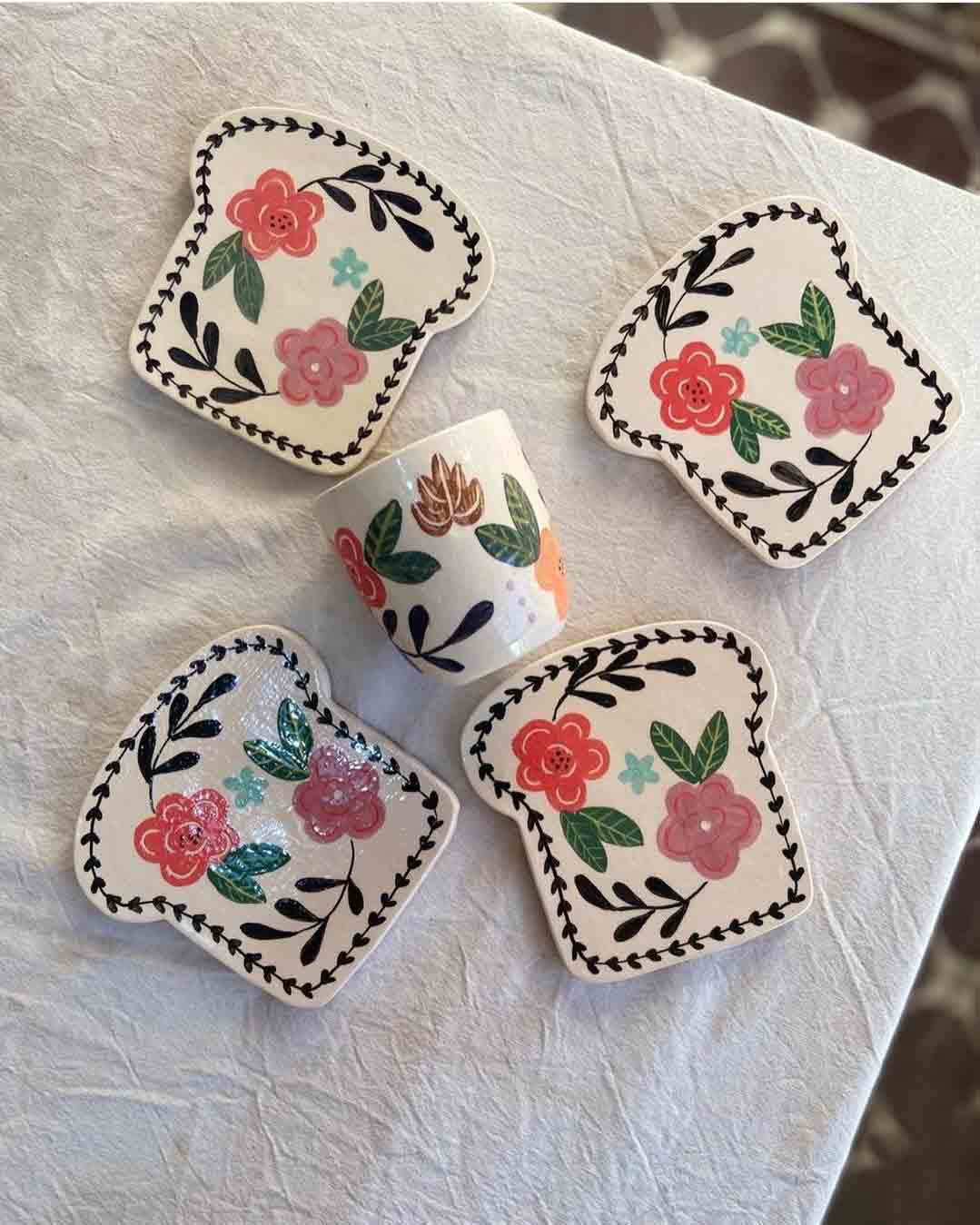 24 Colorful Painted Pottery Ideas For Inspiration.